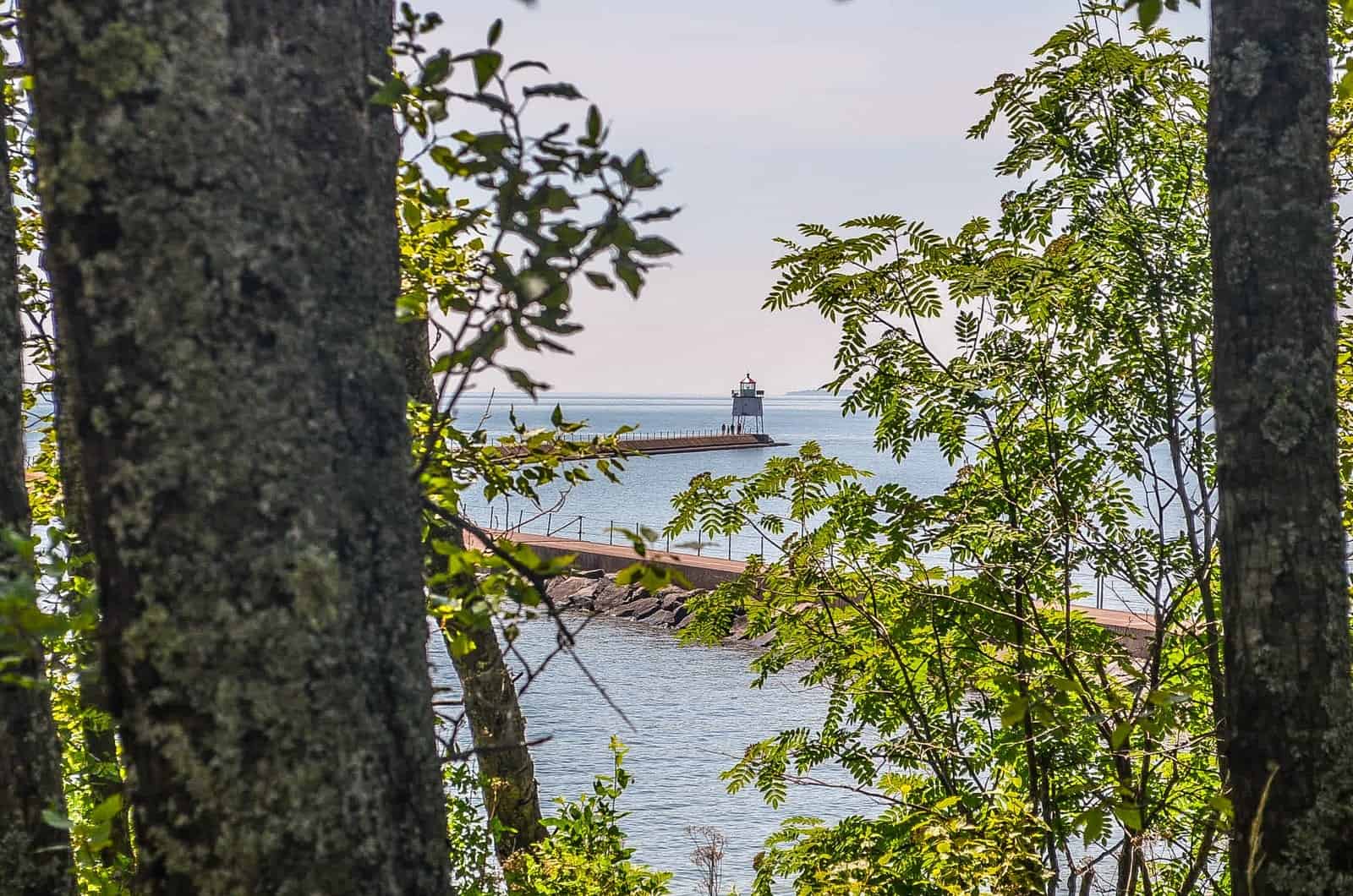 Two Harbors Breakwall - Cascade Vacation Rentals